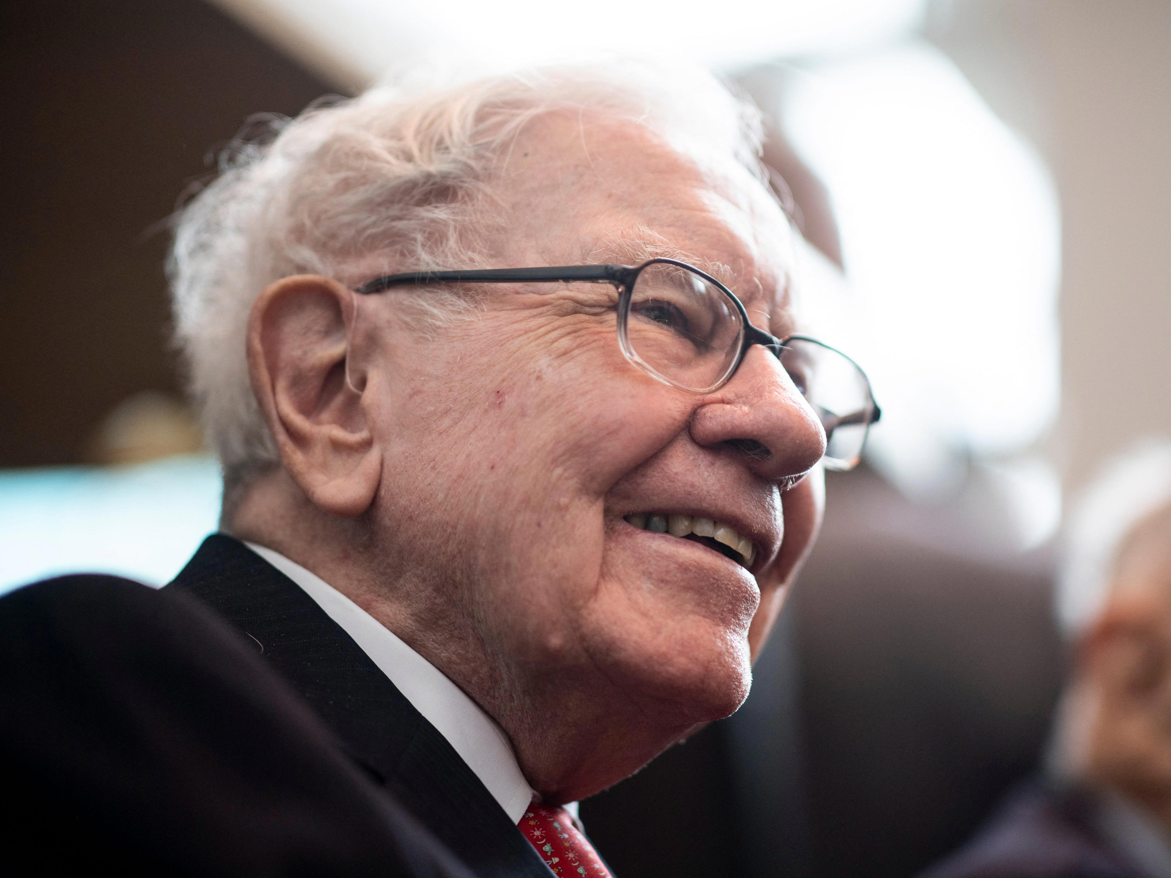 What it's like meeting Warren Buffett — and why his Berkshire bash is ...