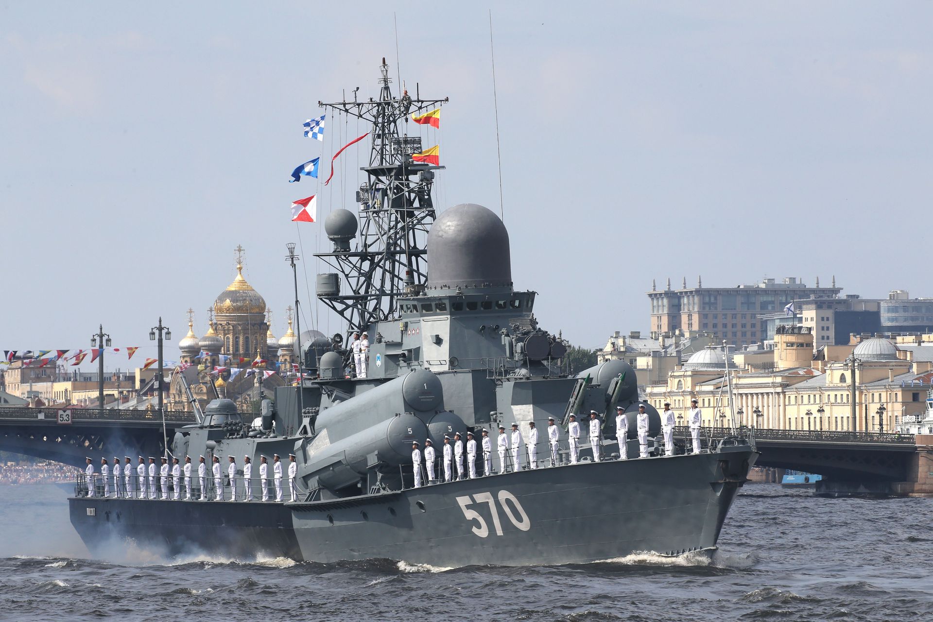 Ukraine strikes Russian Kalibr missile carrier, patrol boat in ...