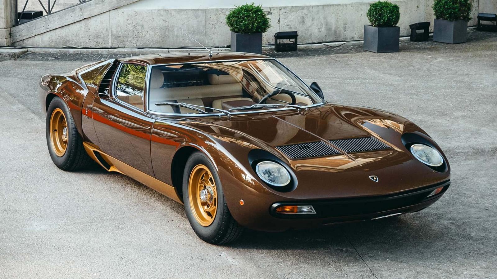 Ιδού μια απίθανη Lamborghini Miura SV του 1972
