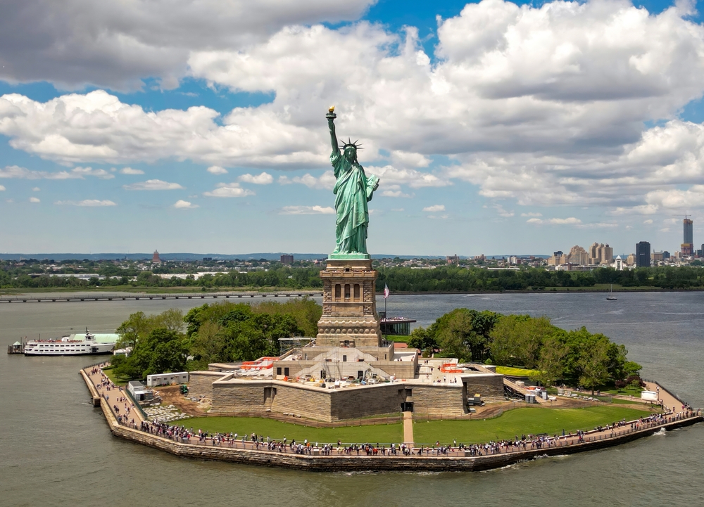 15 famous landmarks across America that still feel special the first time