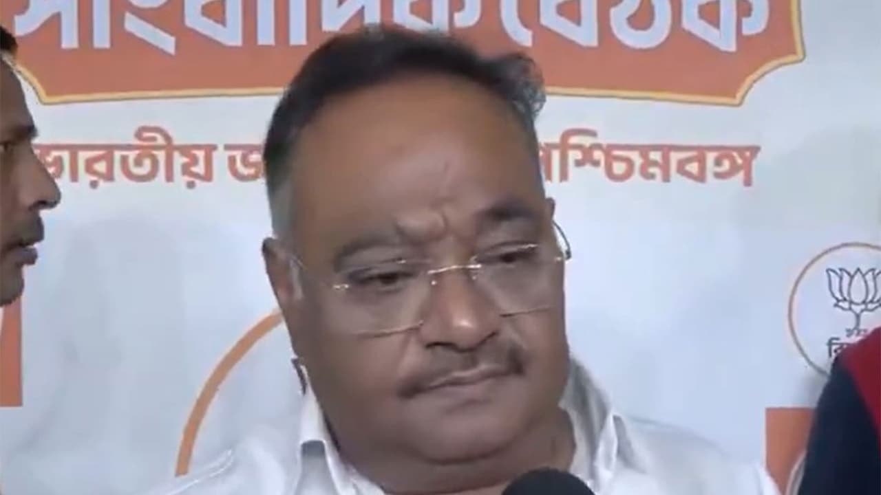 Bengal polls: BJP calls for unity against TMC's 'vote loot' attempts