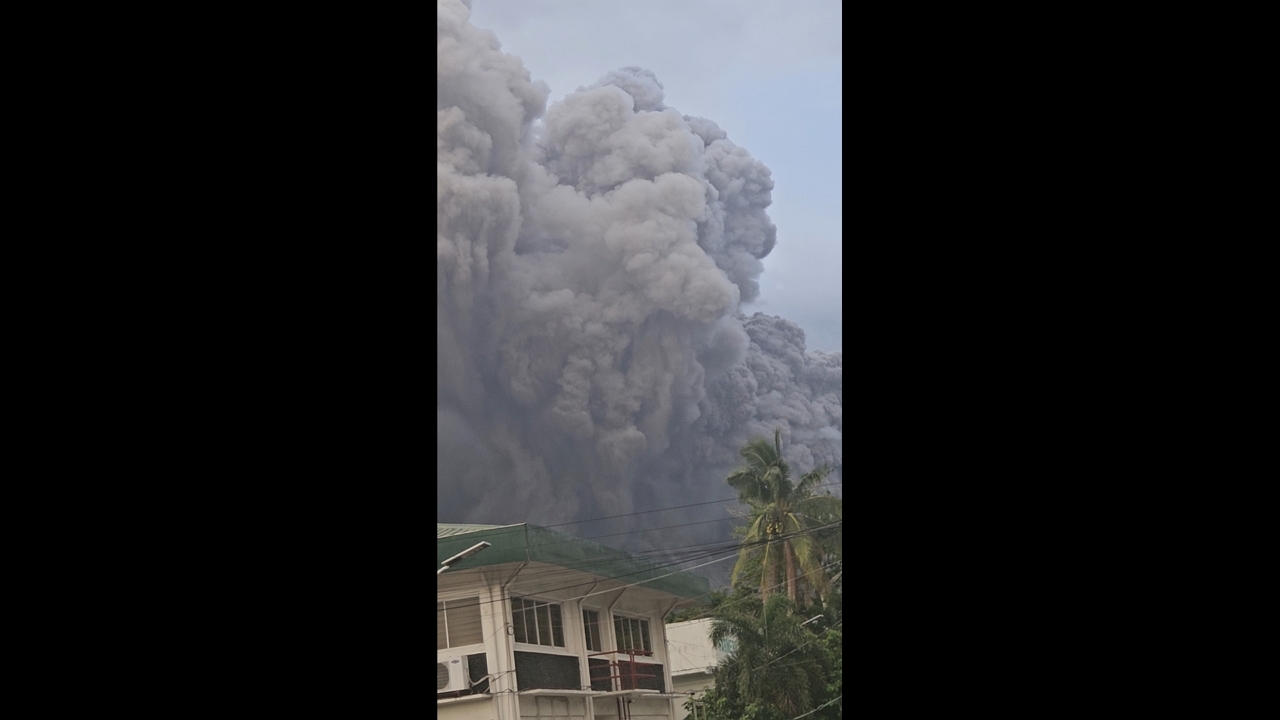 Mayon volcano eruption blankets Camalig in ash