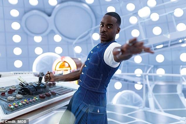 Doctor Who fans call for Aimee Lou Wood to replace her pal Ncuti Gatwa ...