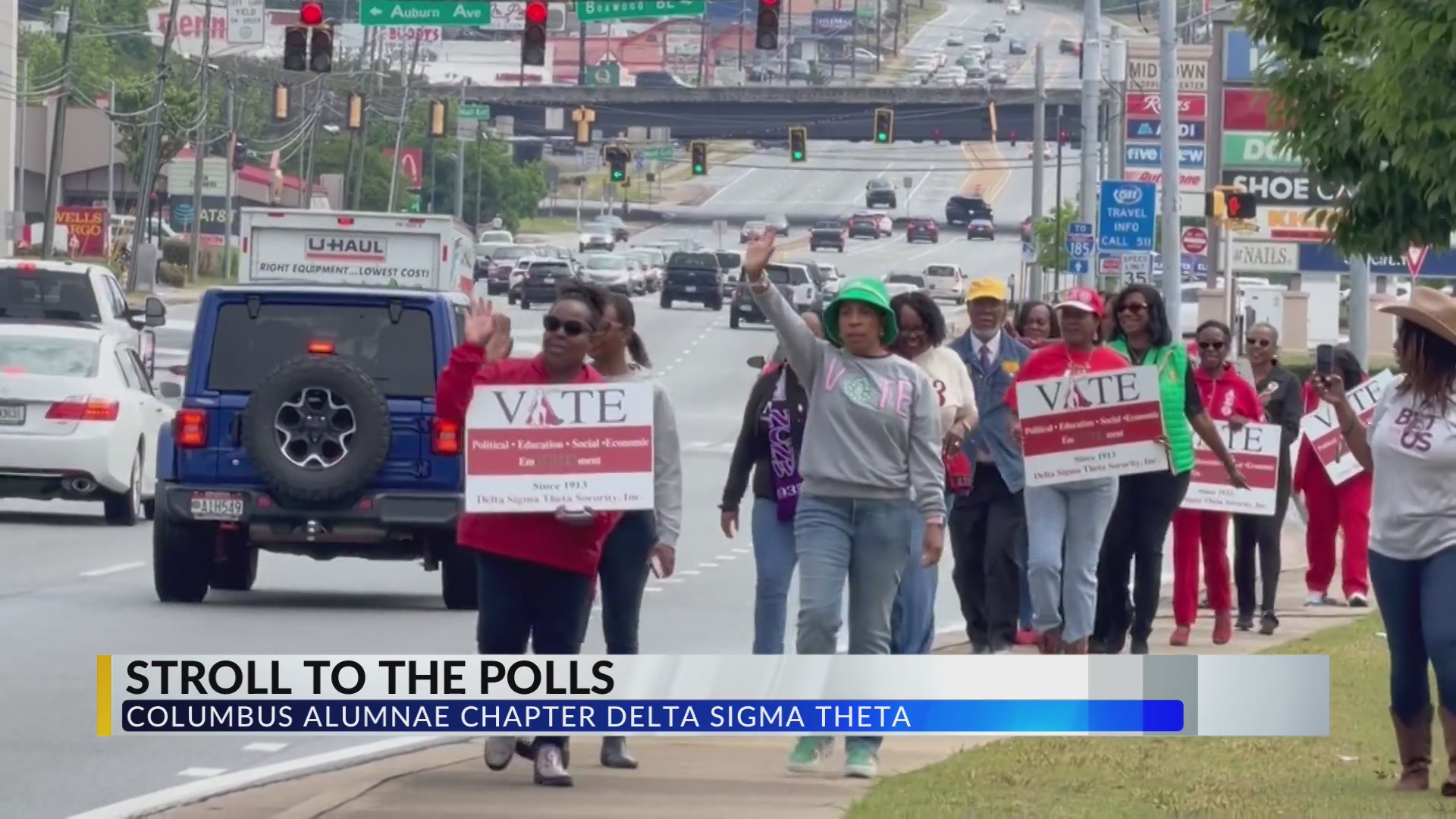 Columbus locals stroll to the polls for early voting
