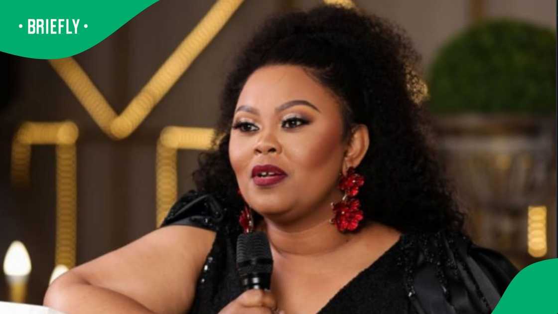 Watch as MaYeni defend Musa Mseleku on Instagram live