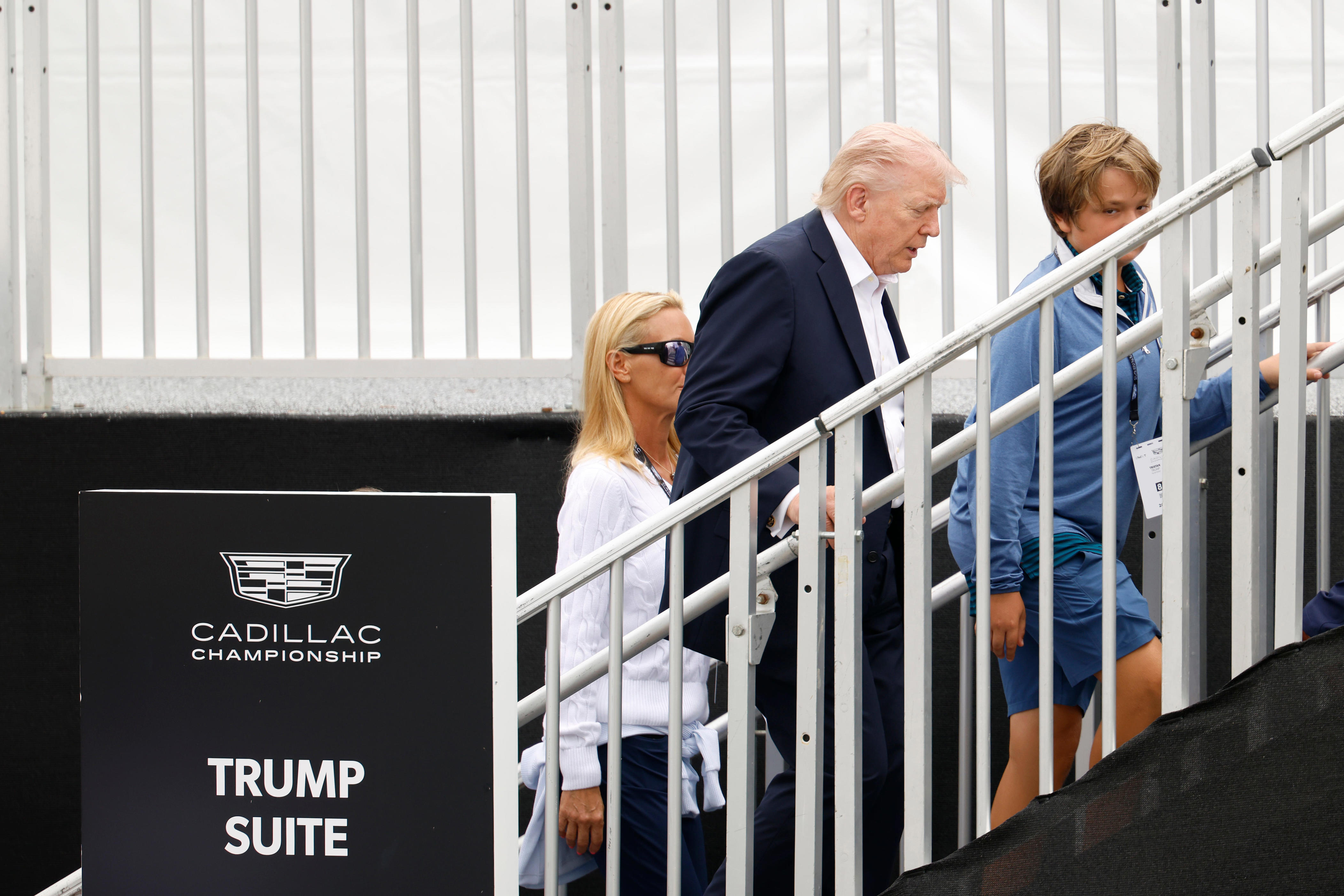 President Donald Trump arrives at Doral for Cadillac Championship final ...