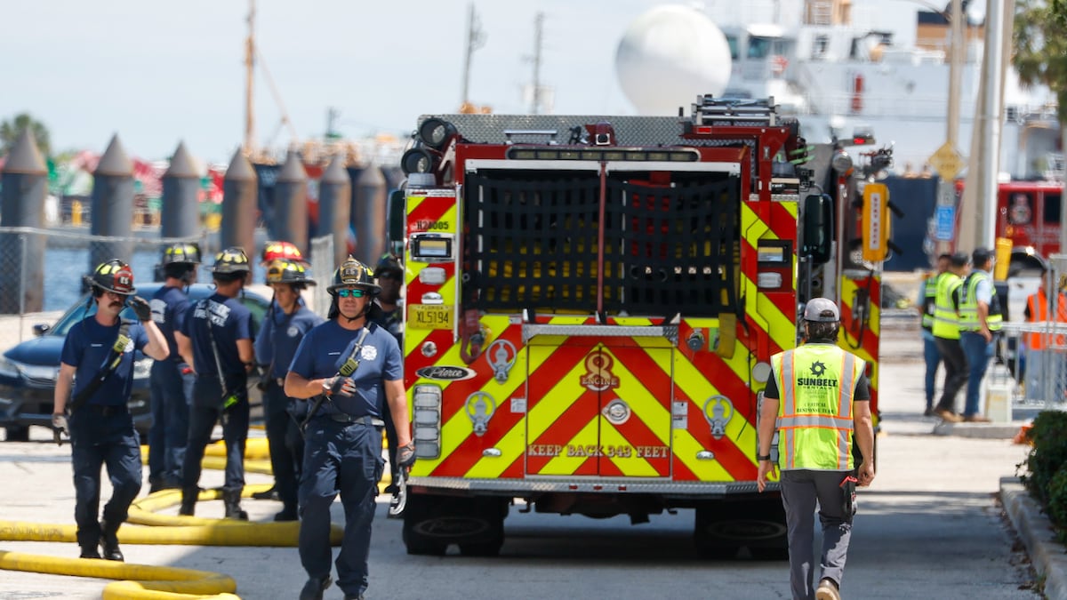 USF St. Pete fire likely caused by lightning strike, meteorologists say