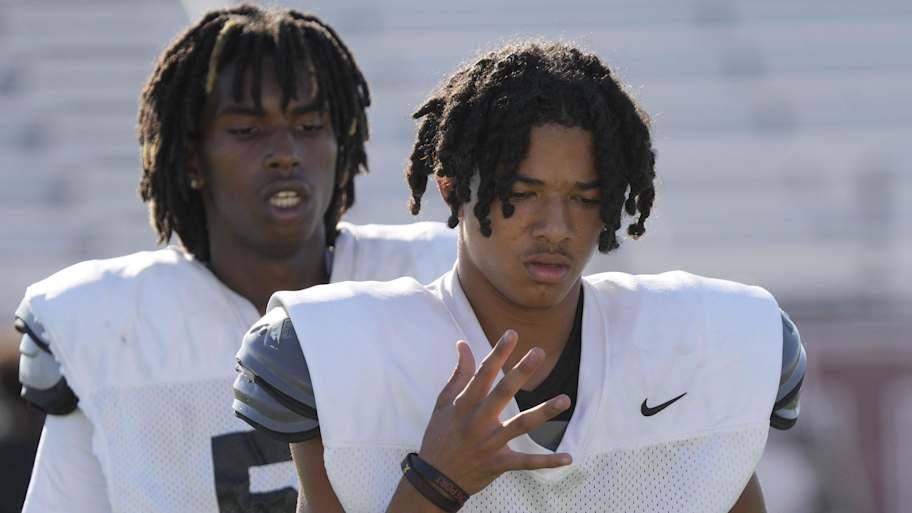 USC recruit Roye Oliver III's reclassification draws one major parallel