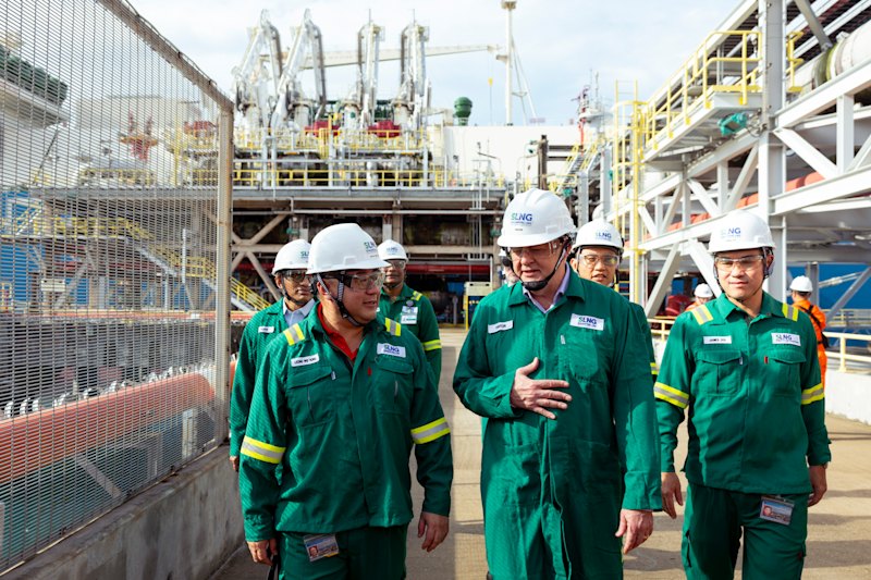 Warnings over Russian 'blood oil' as Asian fuel imports increase