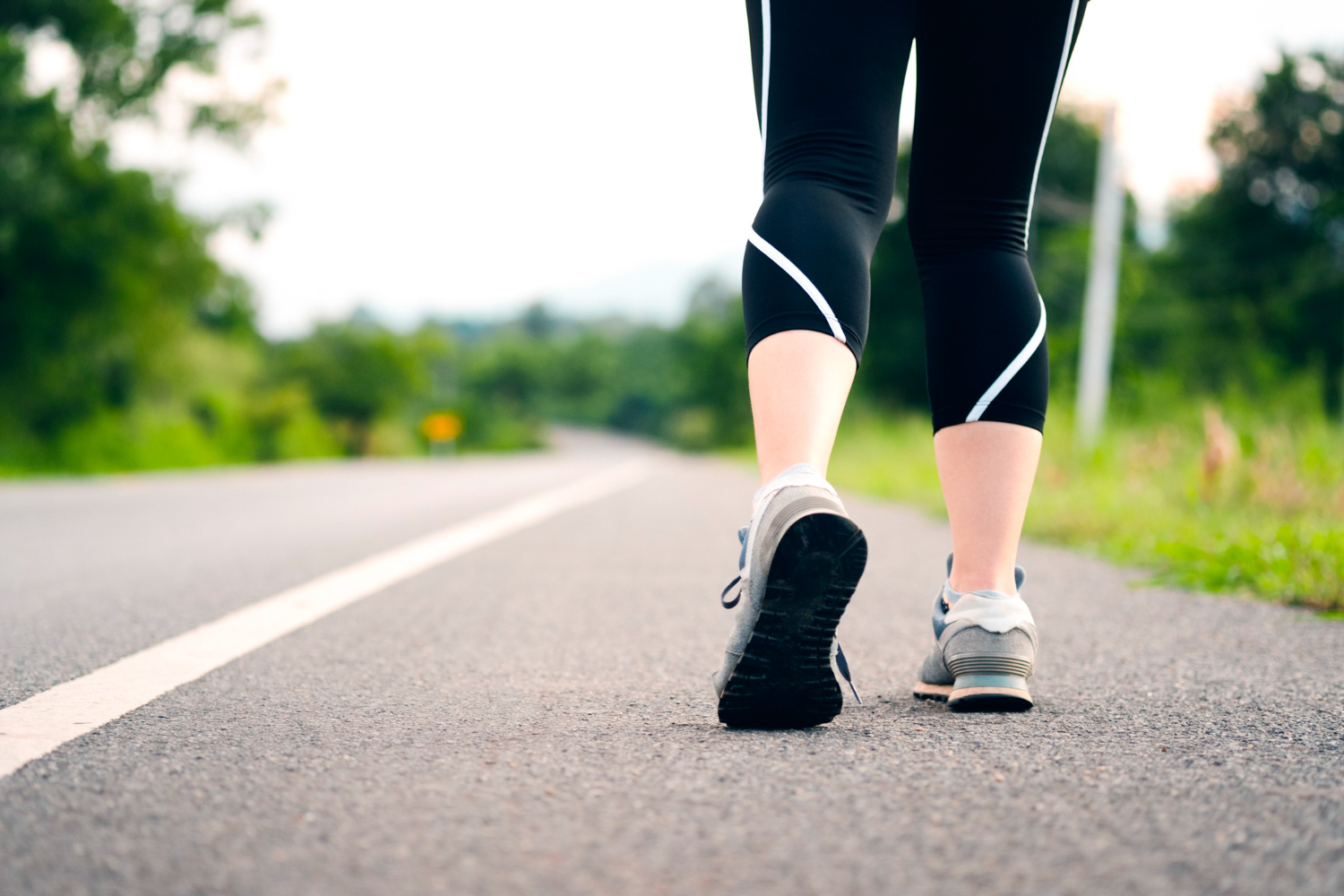 What actually happens to your body when you walk 10,000 steps daily for ...