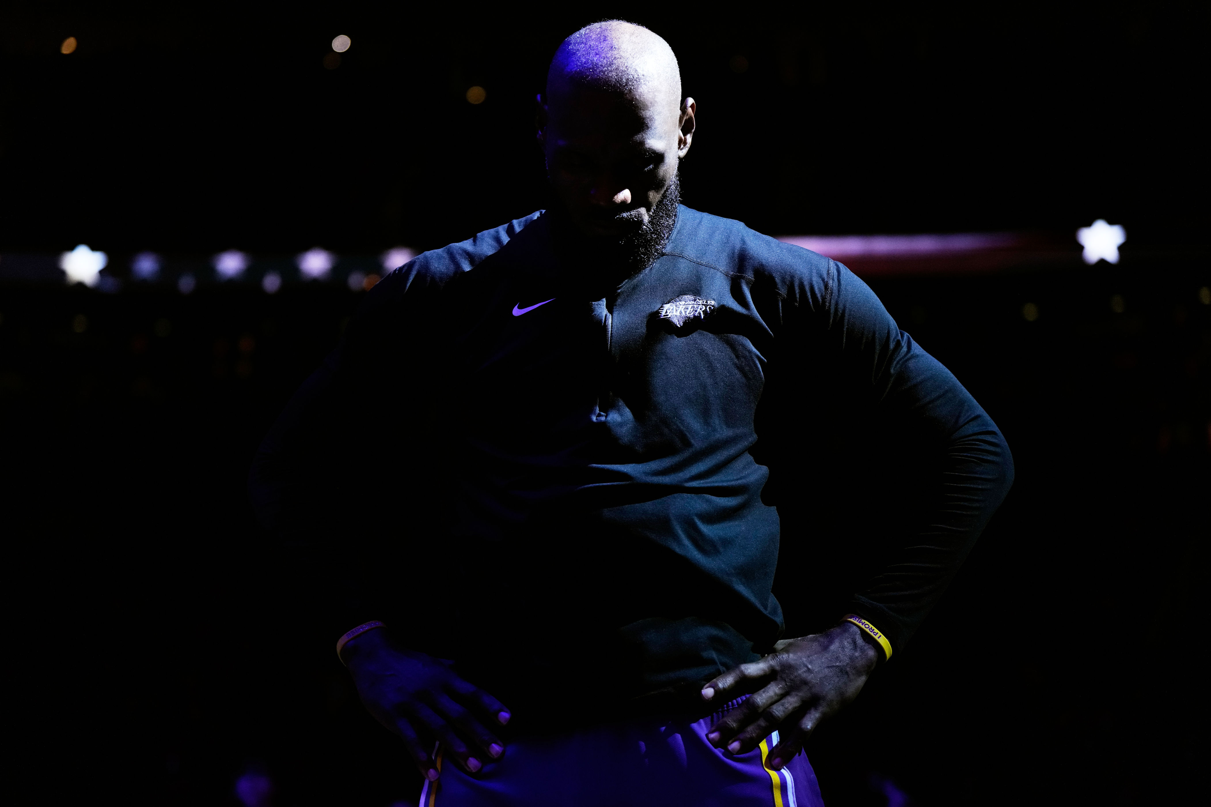 NBA conference semis: Thunder-Lakers, Spurs-Wolves, Knicks-76ers ...