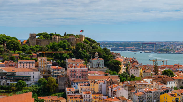 The city of seven hills: in Portugal, this destination is one of Europe ...