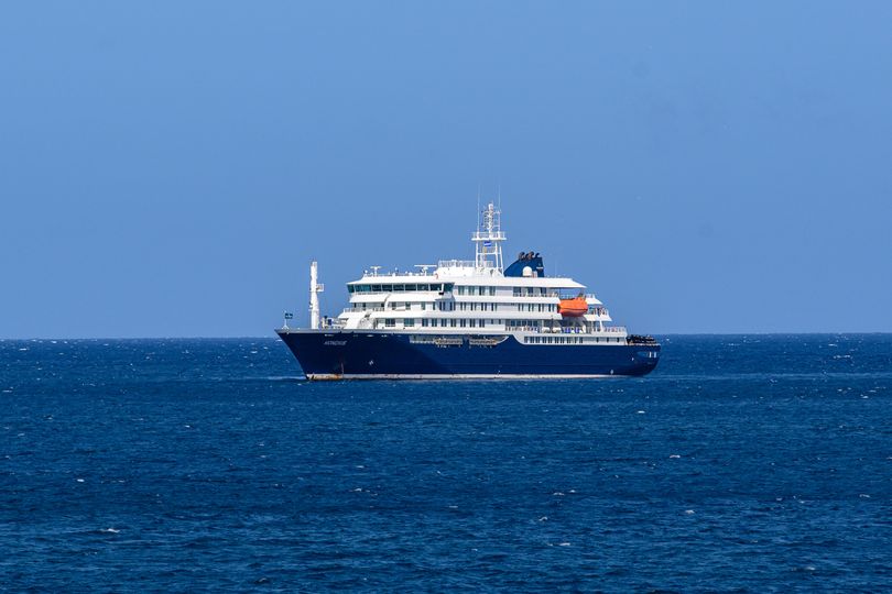 Killer 'rodent virus' outbreak on cruise leaves Brit, 69, in intensive ...