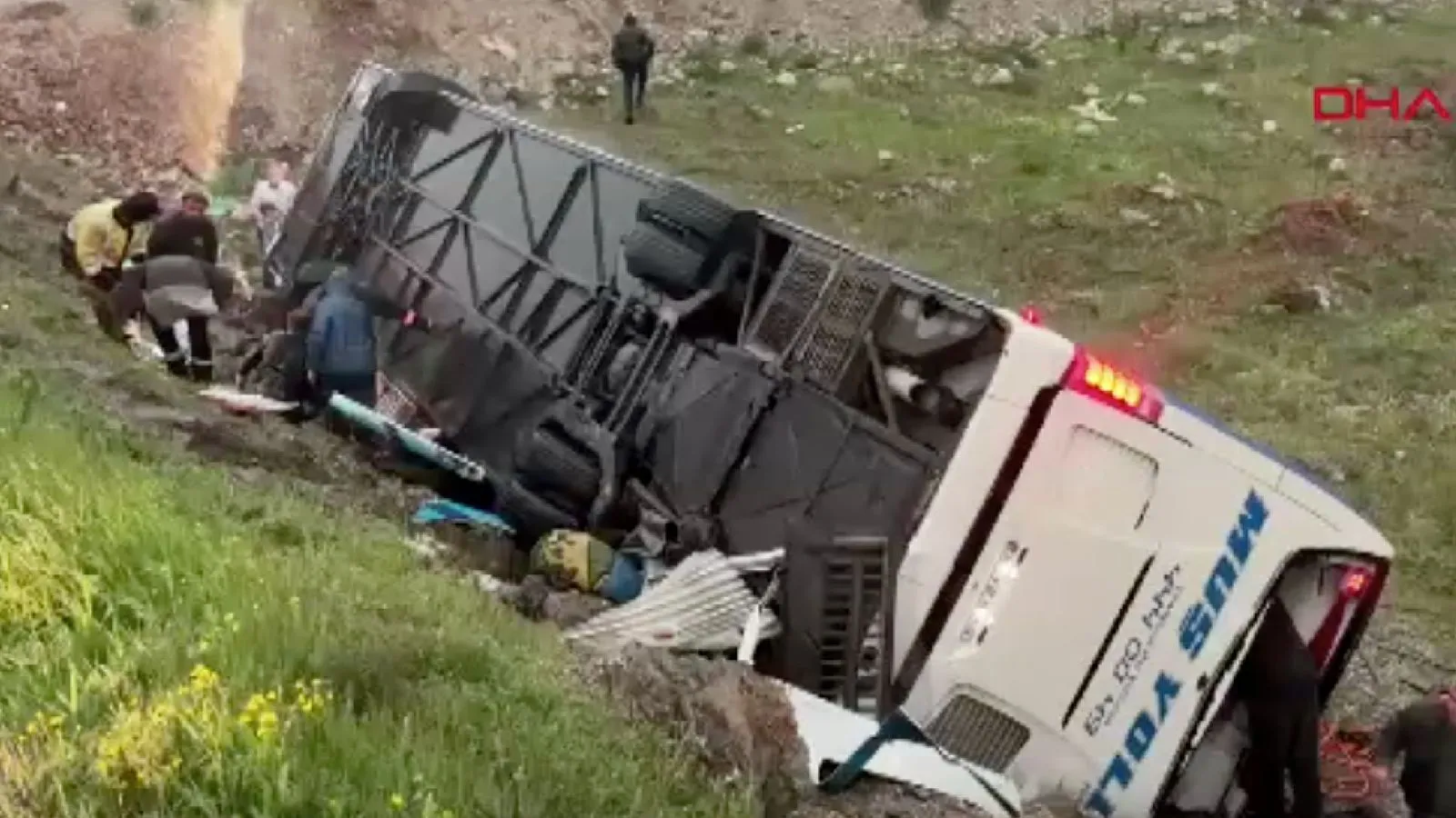 Malatya’da otobüs devrildi: 4 kişi hayatını kaybetti, 15 kişi yaralandı