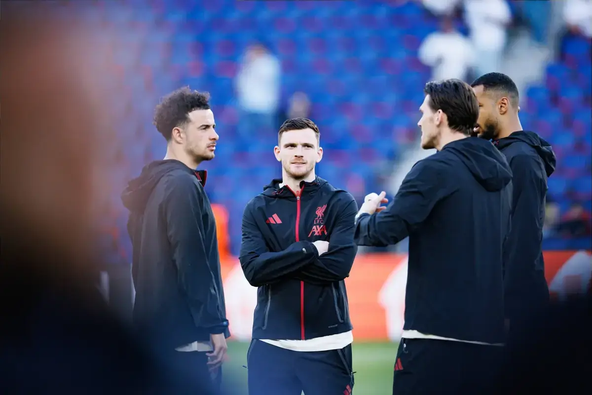 Andy Robertson mural unveiled in Liverpool and it includes a Diogo Jota ...