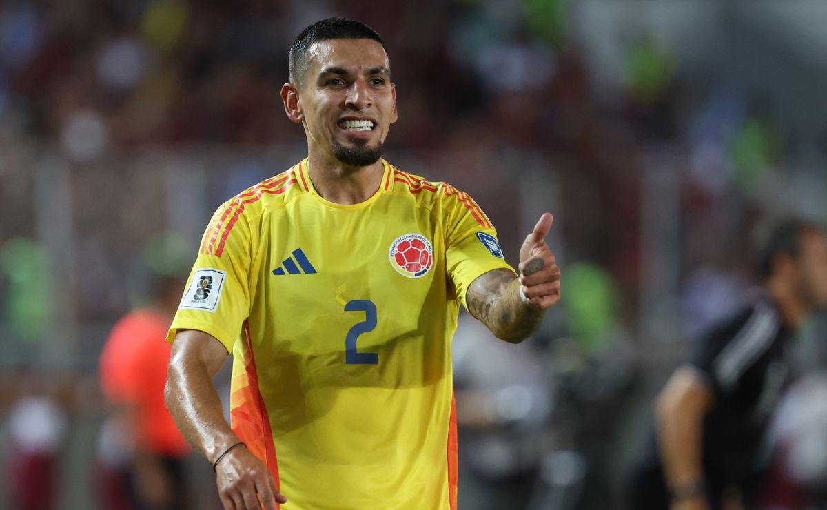 Dos gigantes de Europa se pelean por Daniel Muñoz