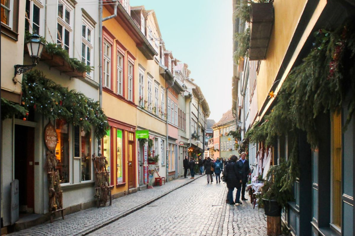 20 things that make a visit to Galway feel like magic