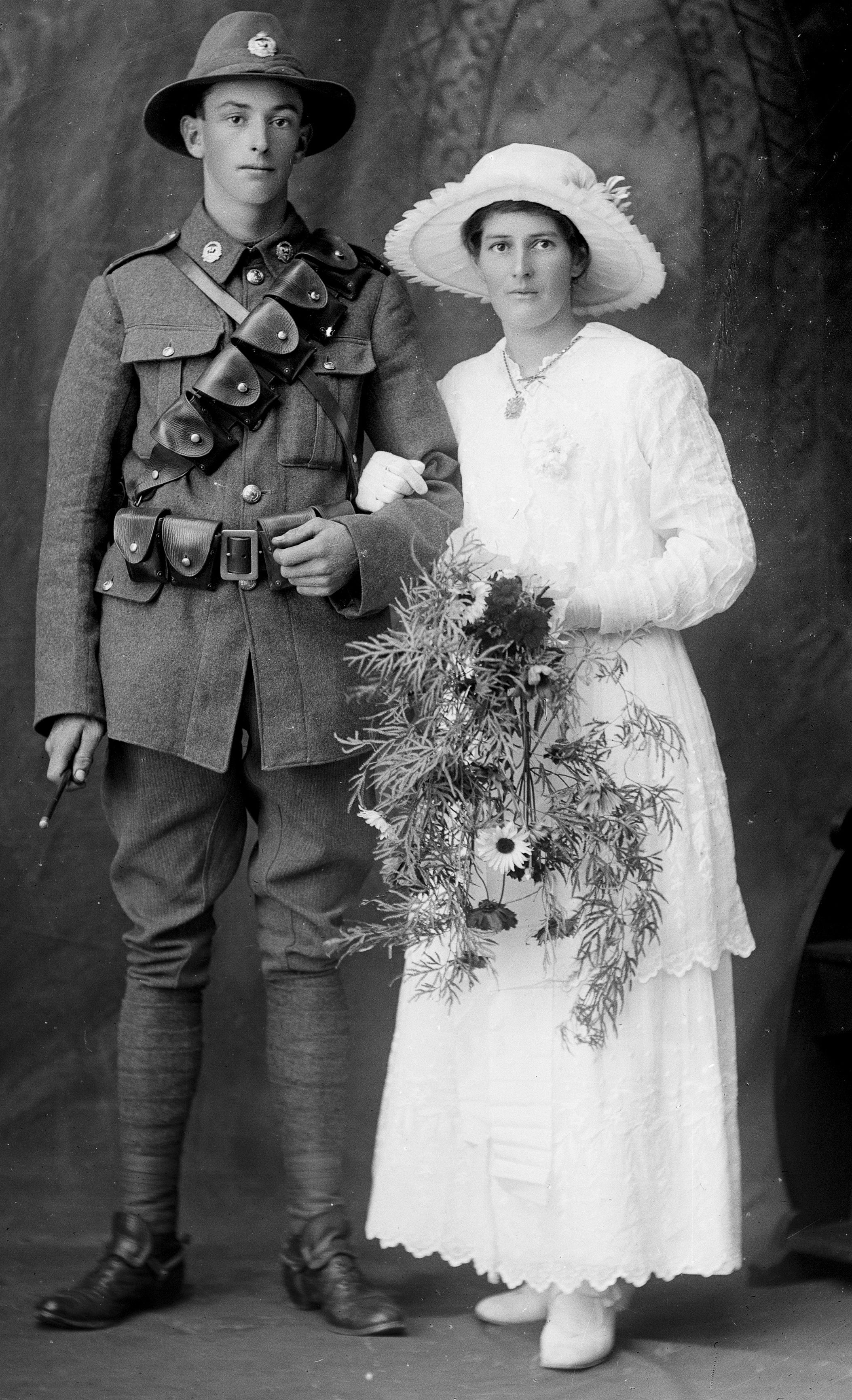 72 vintage wedding dress photos that show how much they've changed over ...