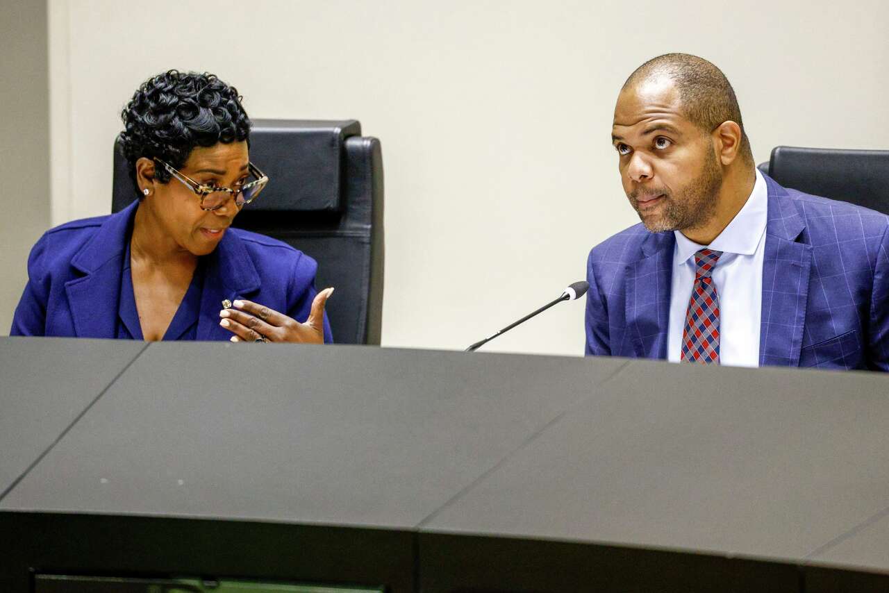 'The knives are out' for Dallas as rivals chip away at its regional clout