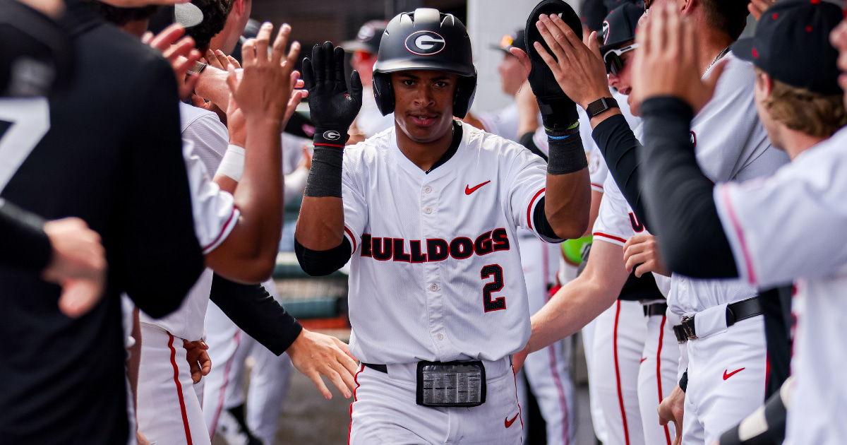 Georgia completes the sweep of Missouri with offensive explosion