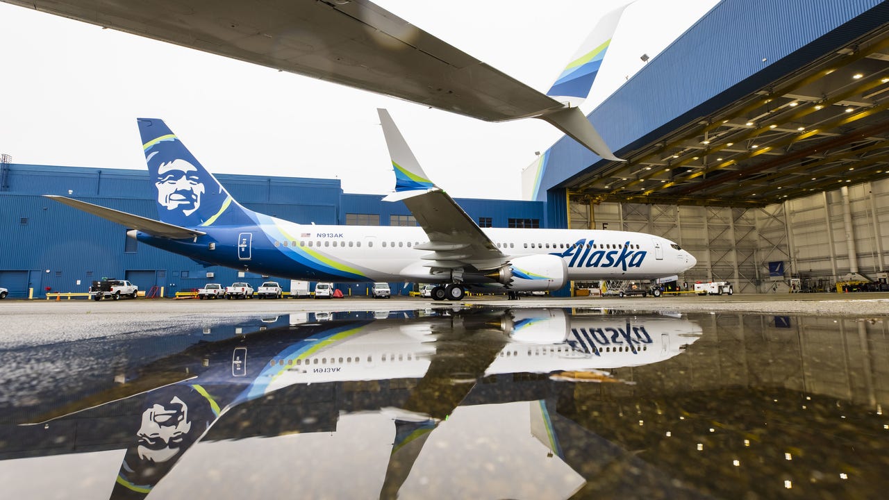 In Spirit's wake, Alaska Airlines offers reciprocal travel, US job ...