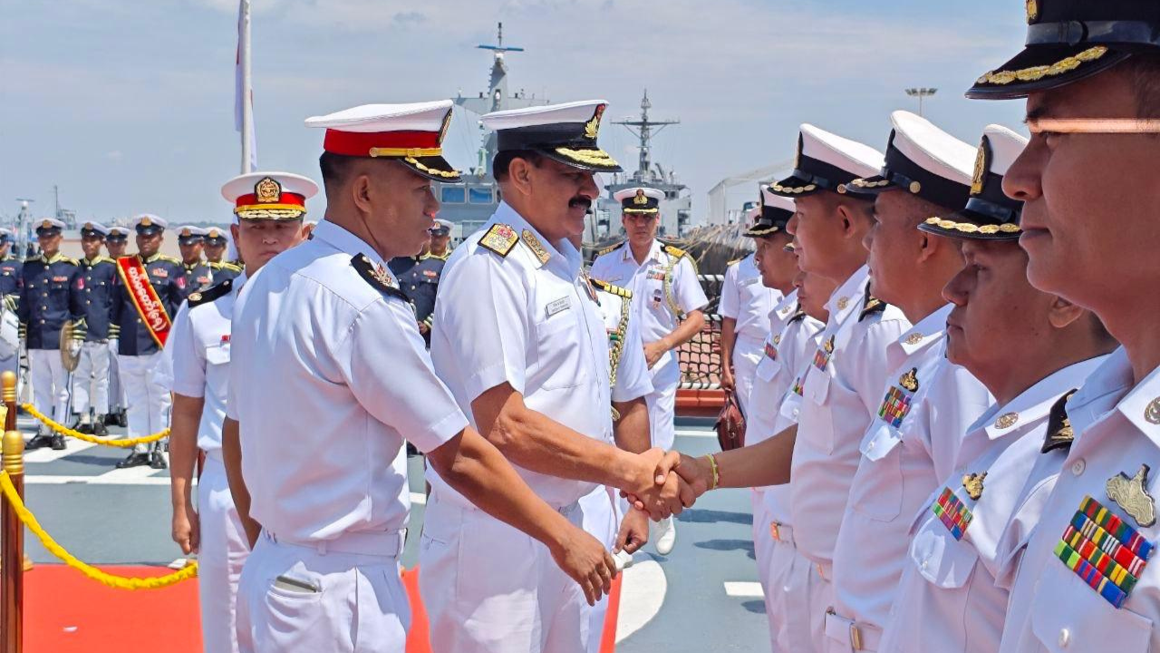 Admiral Tripathi meets Myanmar naval leadership, discusses steps to ...