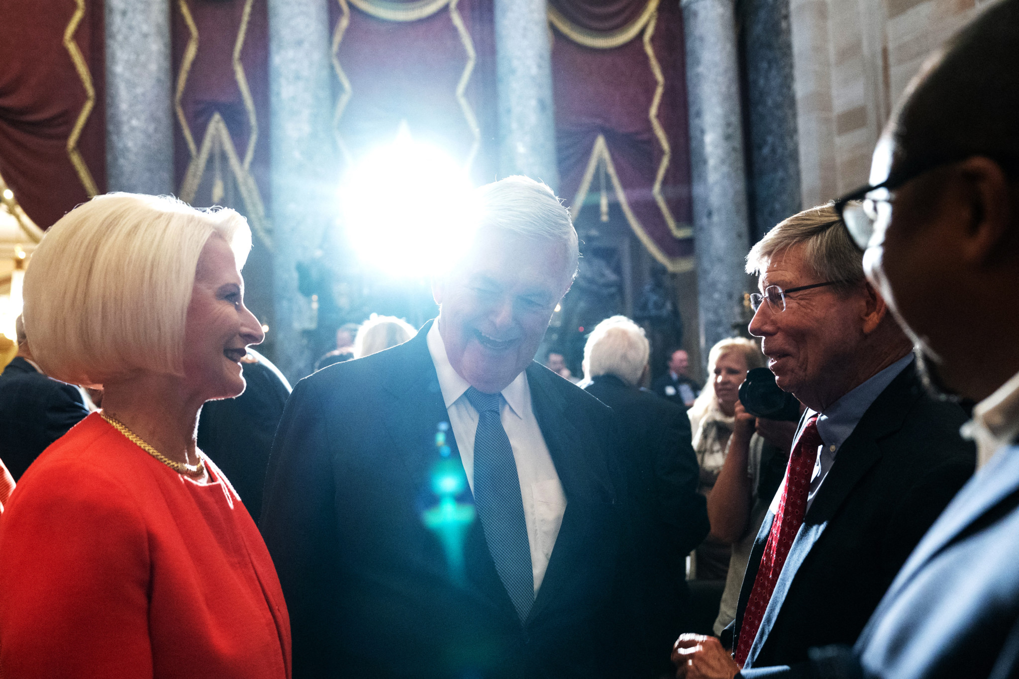 Gatte der Schweizer US-Botschafterin: Welche Rolle spielt Newt Gingrich ...