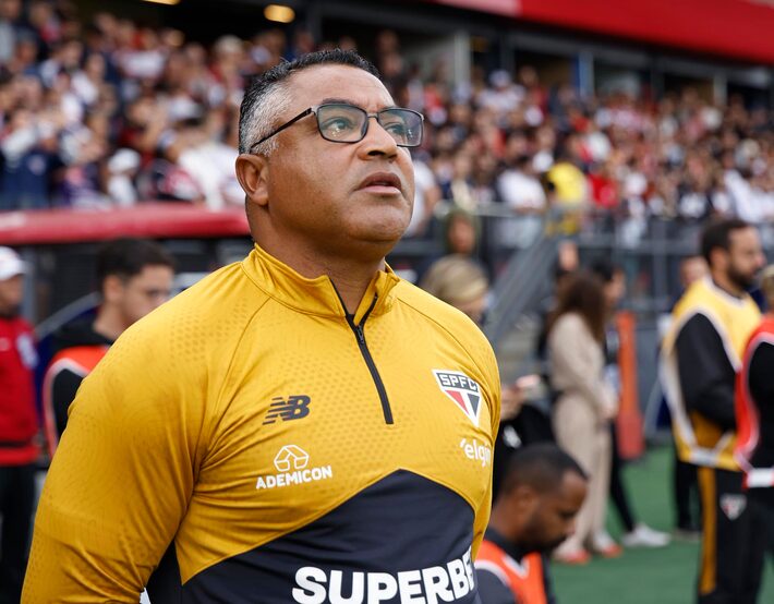 Roger Machado lamenta empate do São Paulo e aponta lesões como ...