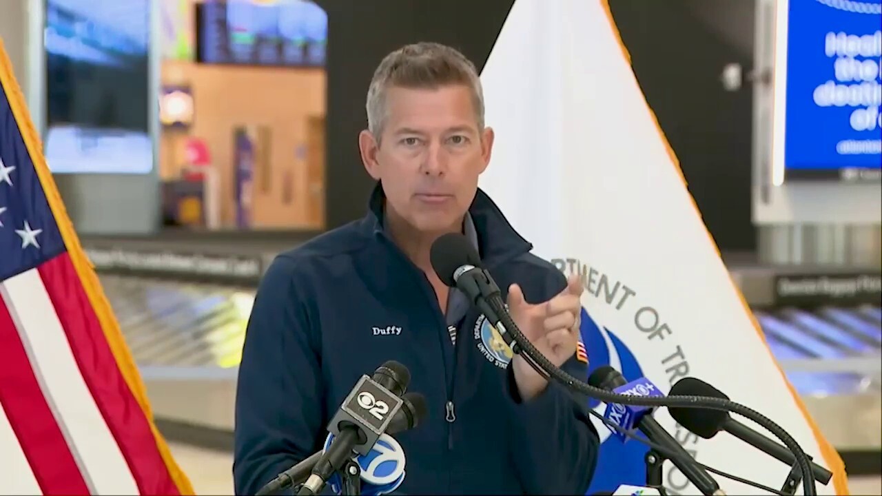 Transportation Secretary Duffy slams Biden admin for blocking Spirit ...