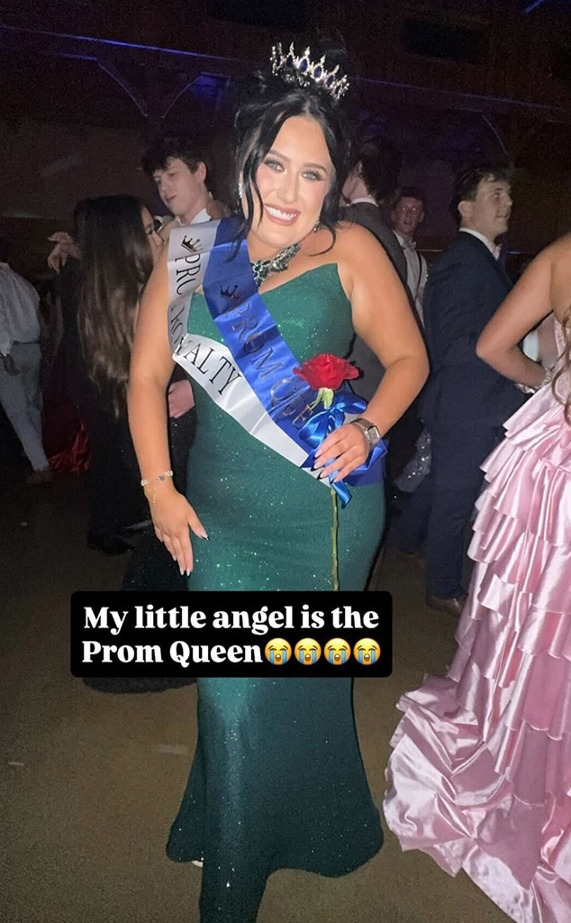 Jelly Roll reacts to daughter Bailee Ann being crowned prom queen