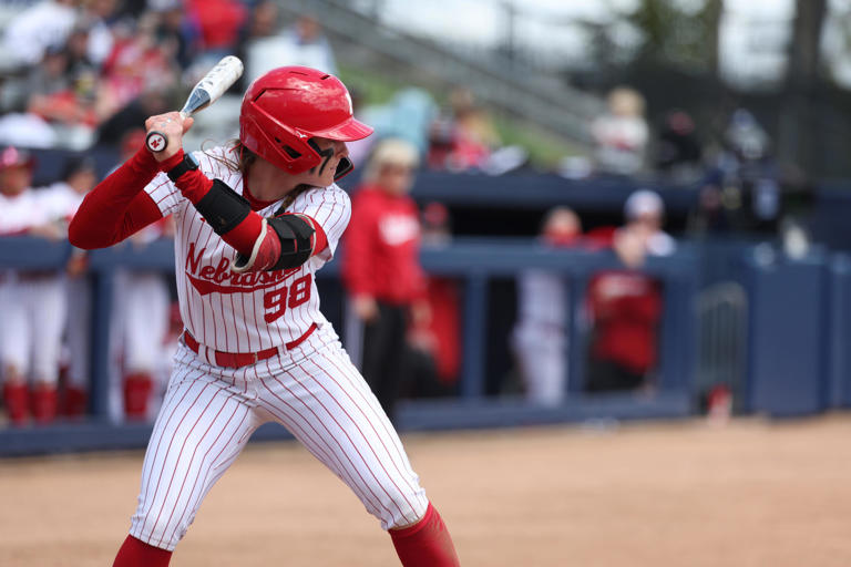 Lincoln regional game 2 recap – Huskers surge past scrappy 'Yotes: #1 ...