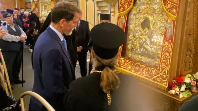 Παύλος Ντε Γκρες: Προσκύνησε την εικόνα «Άξιον Εστί» στο Μεσολόγγι