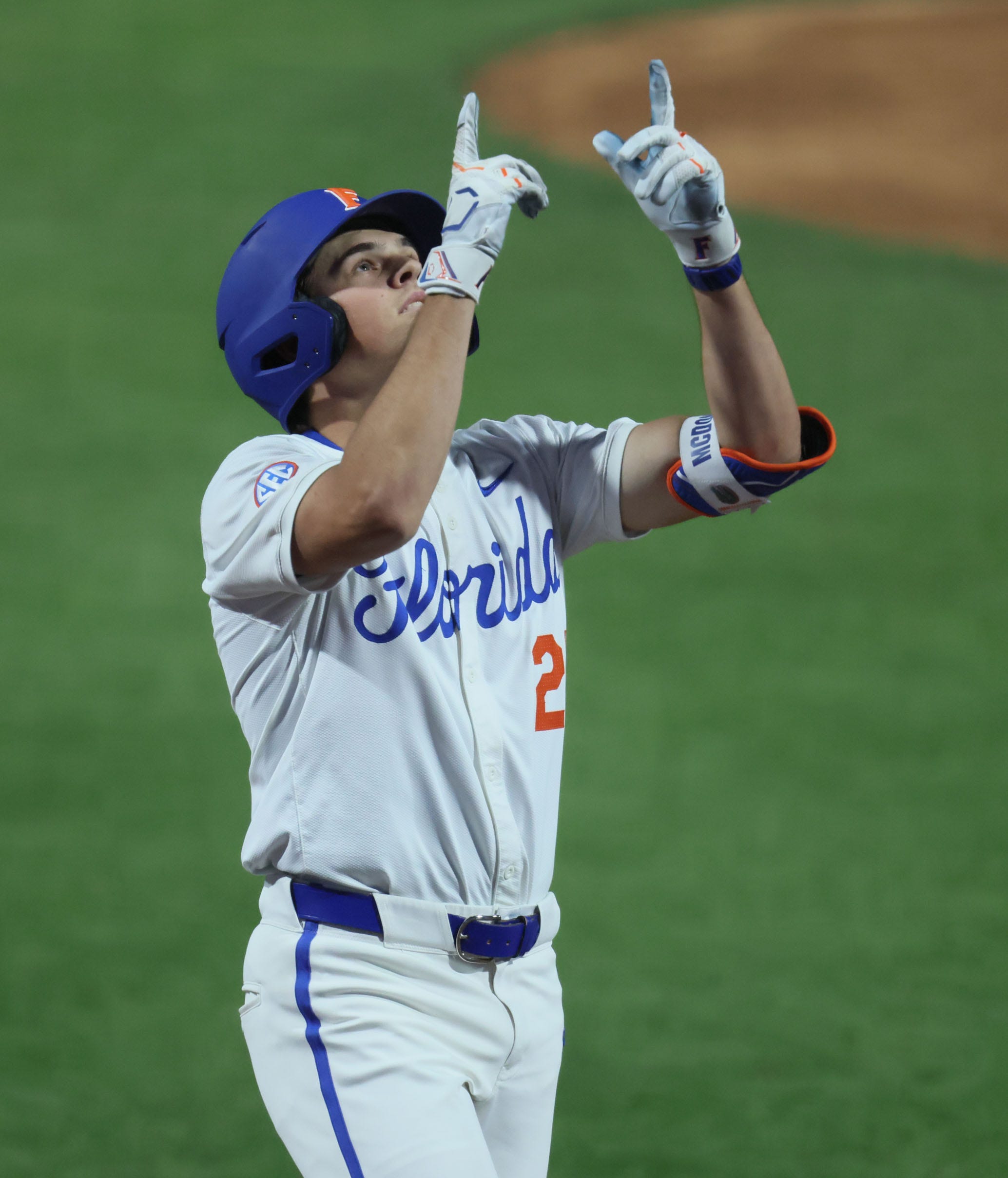 Florida baseball run-rules Oklahoma Sooners in series rubber match