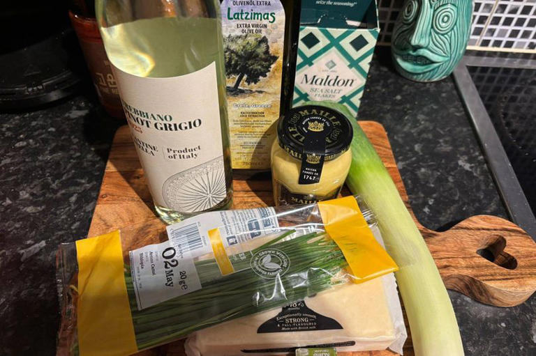 I tried Nigella Lawson's cheddar risotto — there was a delicious twist