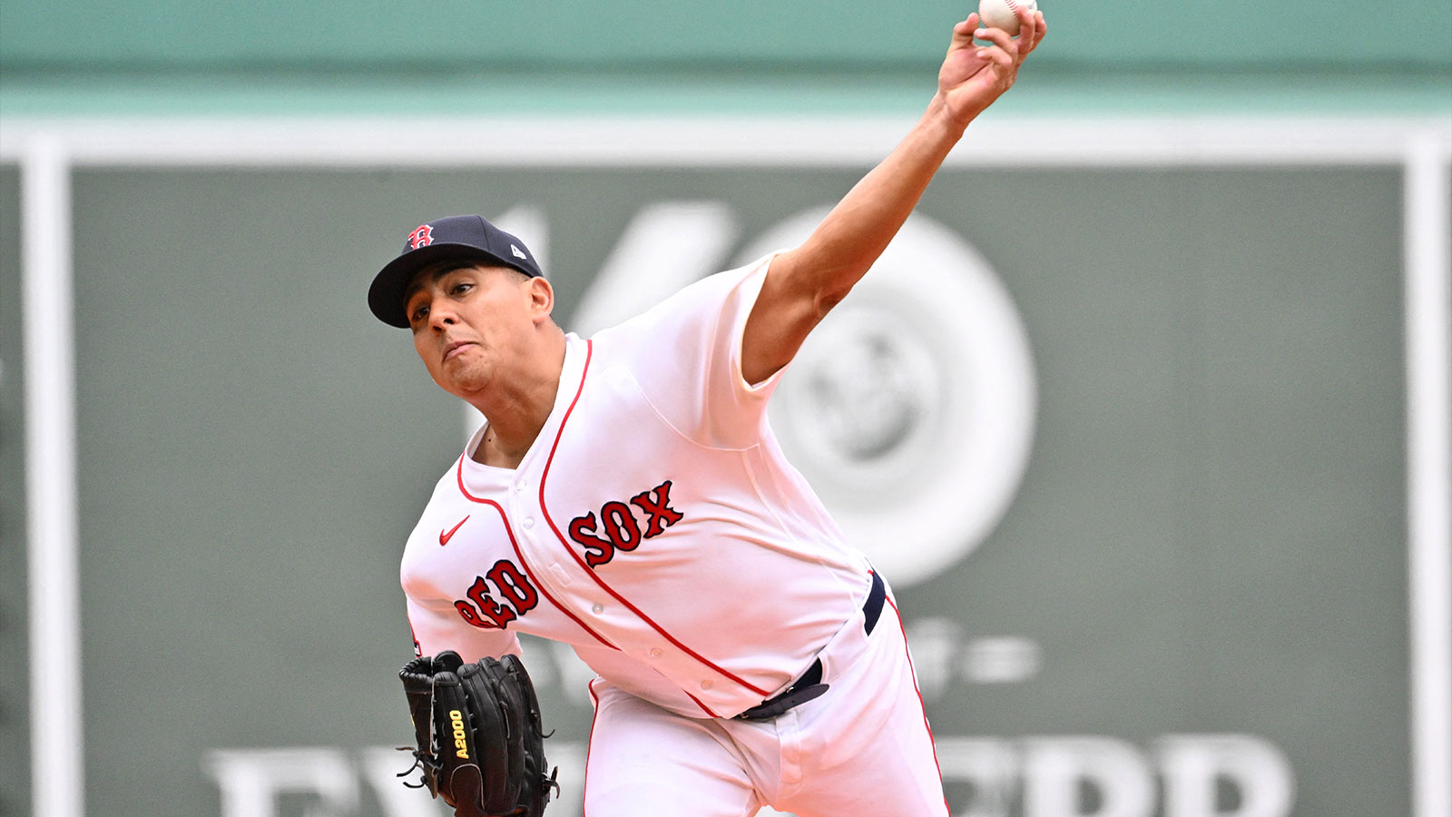 Ranger Suarez leaving start early adds to Red Sox pitching injury woes