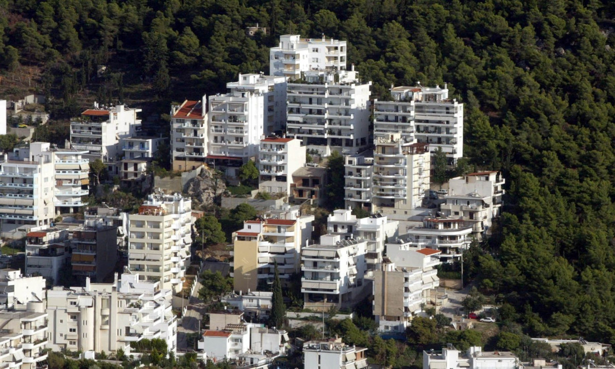 «Φωτιά» τα ενοίκια και σε αδιέξοδο το στεγαστικό - Στον «Θεό» οι τιμές ...