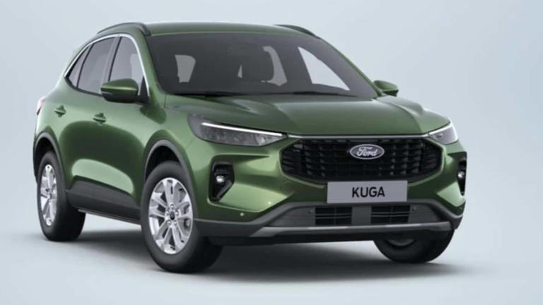 Este híbrido de Ford saca los colores al RAV4 por su precio tan asequible