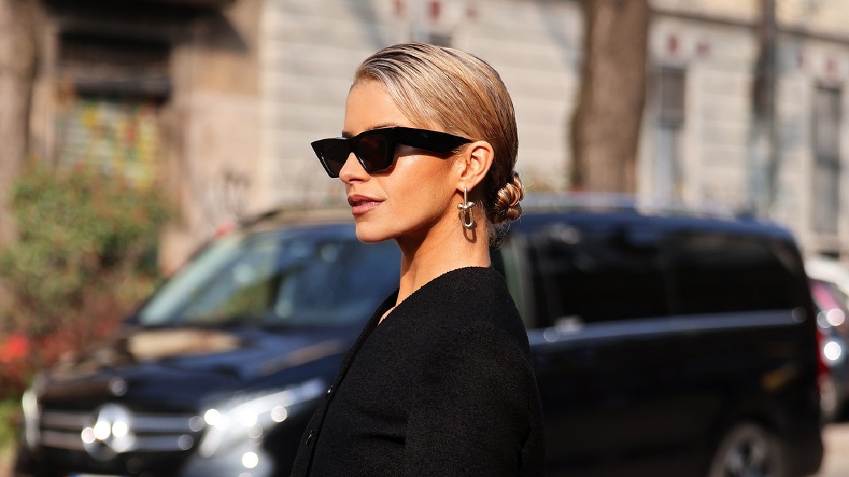 Bronze Godess: 3 bronzers για τέλειο ηλιοκαμένο look