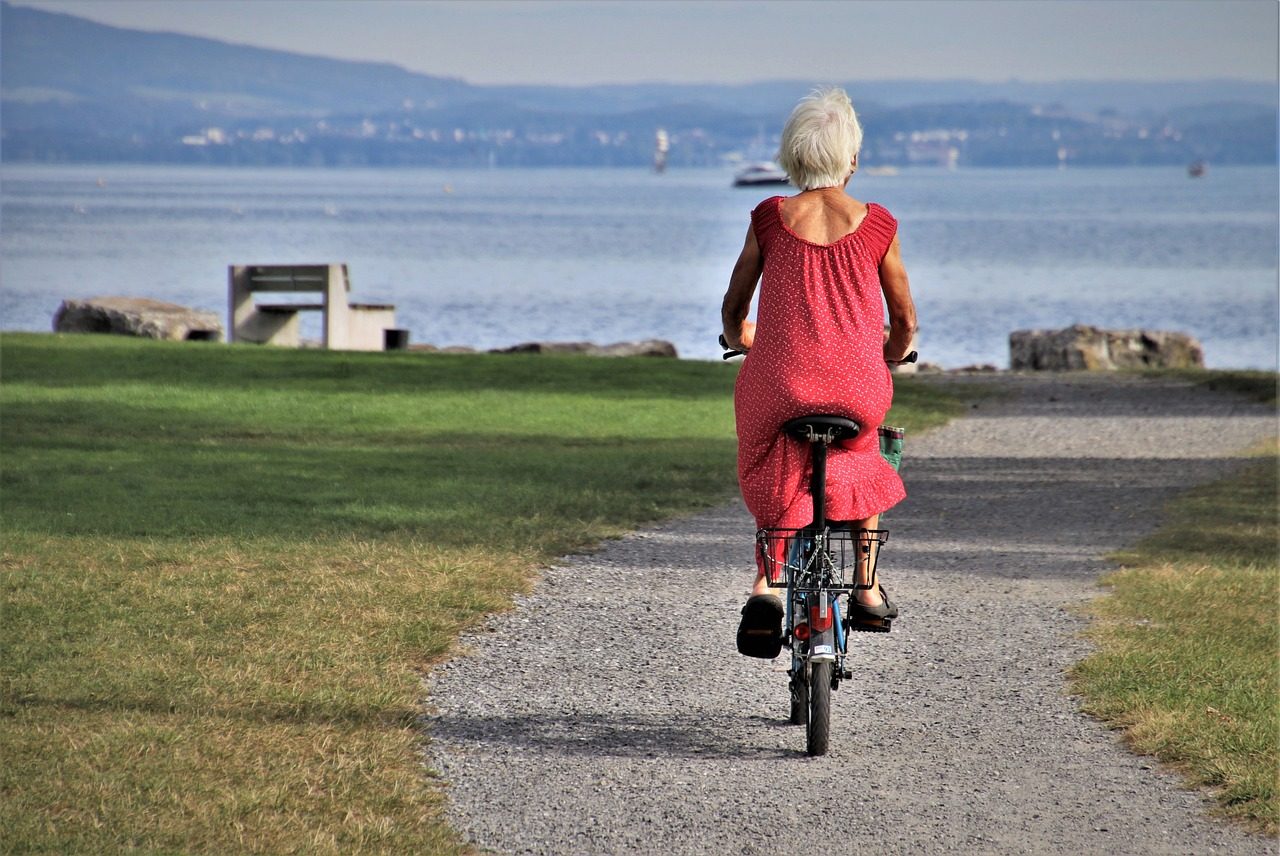Why outdoor cycling is replacing boutique spin classes this spring