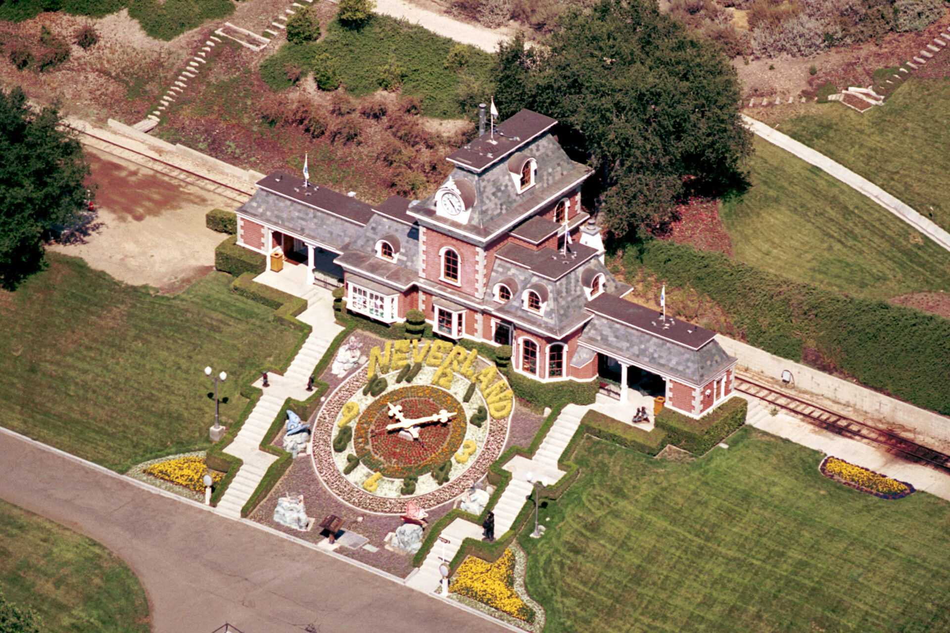 Wat is er met Neverland gebeurd na de dood van Michael Jackson?