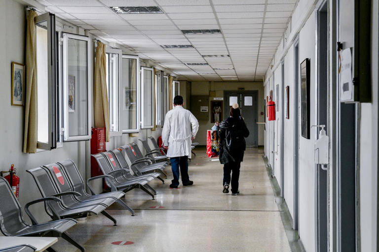 Παθολόγοι: Υπέρ της εξαίρεσης των κατ’ οίκον επισκέψεων από τον ...