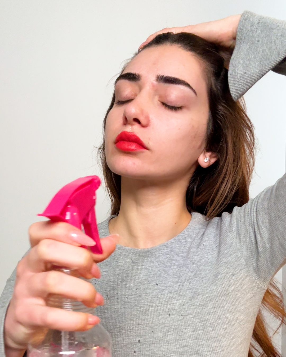 Easy red lipstick removal hack💄