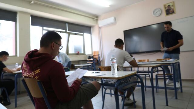 Αυτή την ημερομηνία κλείνουν τα σχολεία για καλοκαίρι: Πότε ξεκινούν οι ...