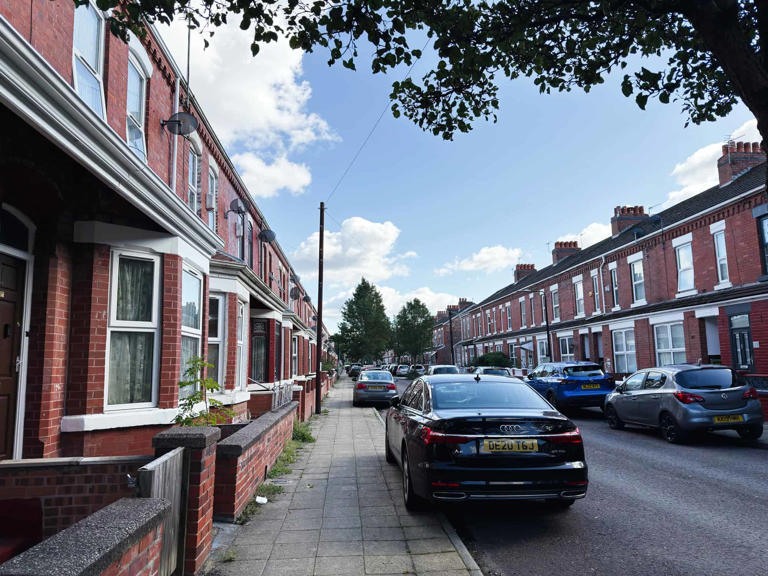 English drivers paid nearly £1 million in yellow box junction fines in ...