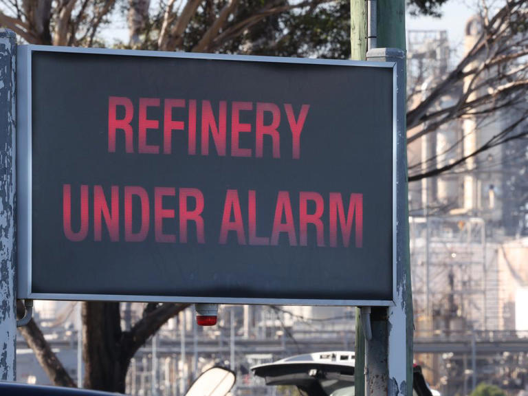 Major update after huge refinery fire