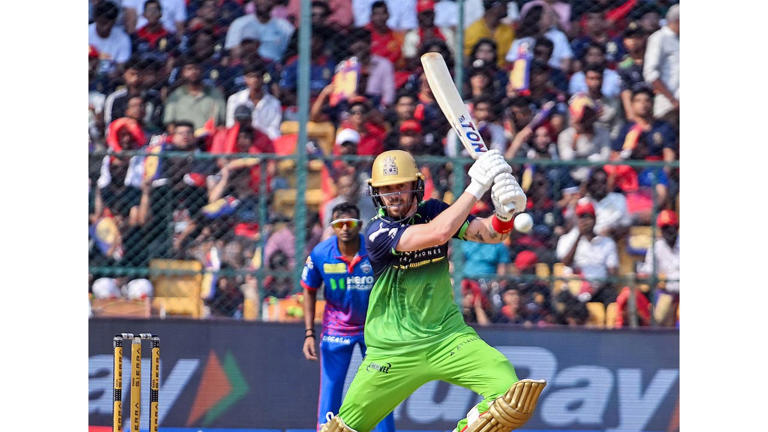 IPL 2026: RCB opener Phil Salt flies to UK after finger injury