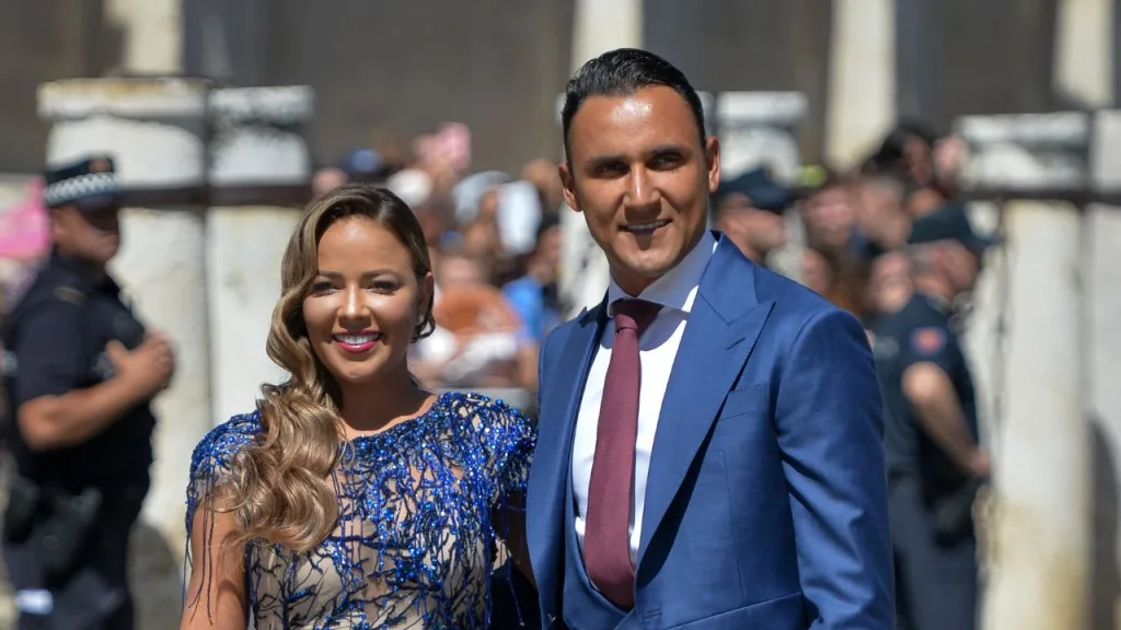 América vs Pumas: La esposa de Keylor Navas lo apoyó pero no estuvo en ...