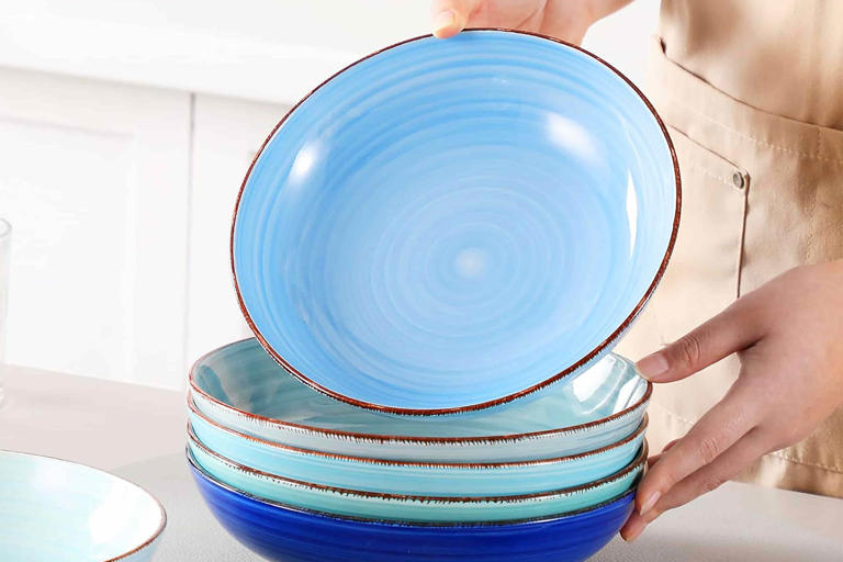 Prime members can snag these pasta bowls that shoppers say make their ...