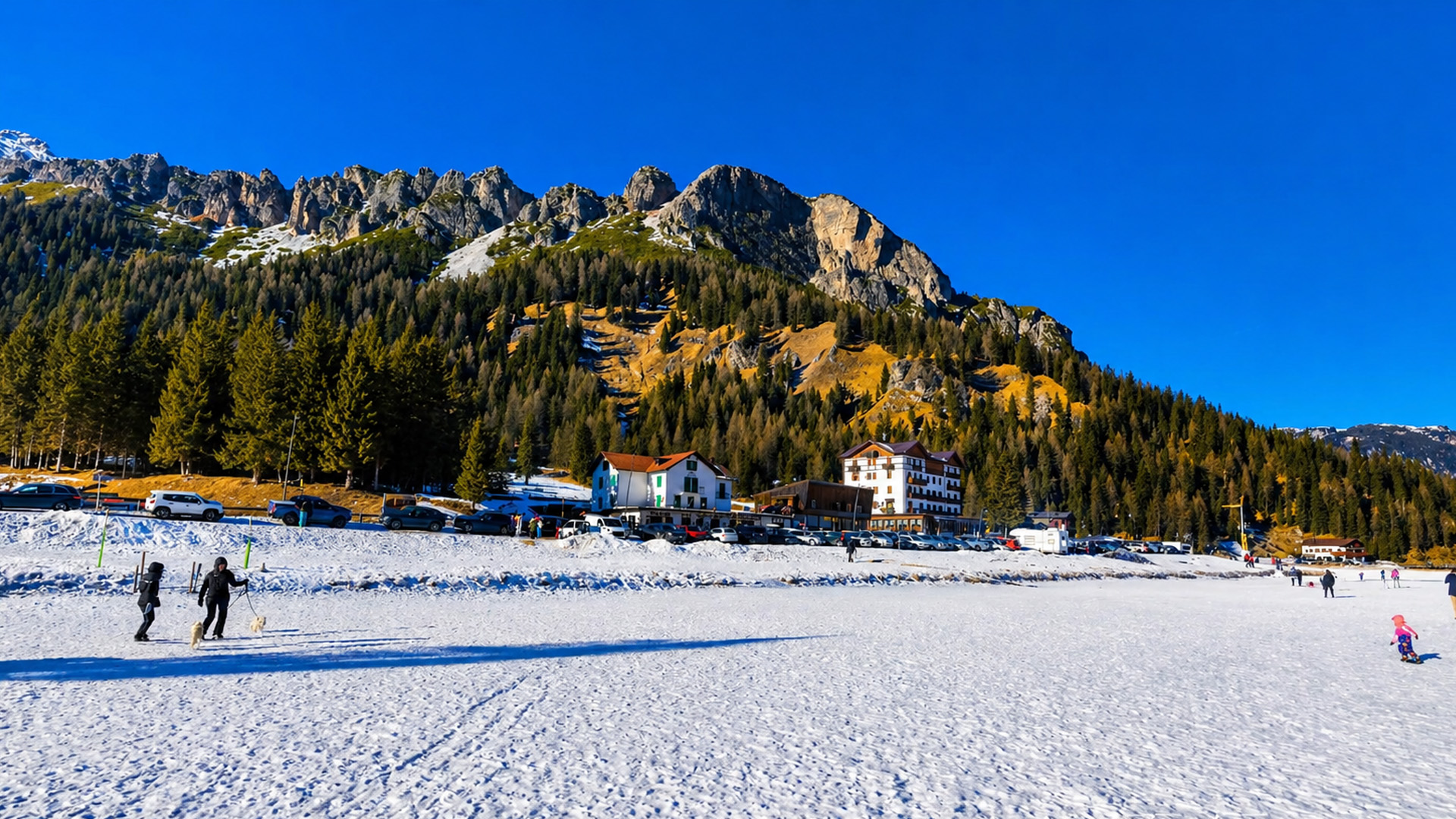 Έχεις δει ποτέ τη Lago di Misurina παγωμένη έτσι;