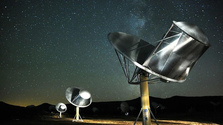 🛸 Why aliens may not want to talk to us